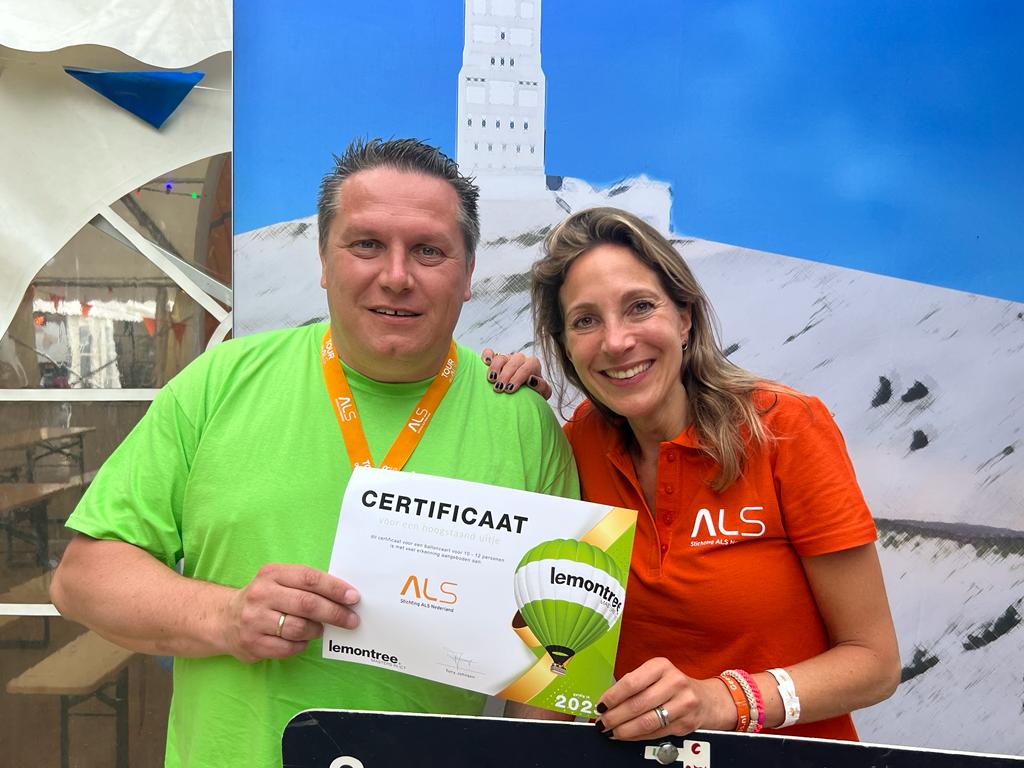 Stichting ALS Nederland met luchtballon Lemontree naar de cloud • Lemontree